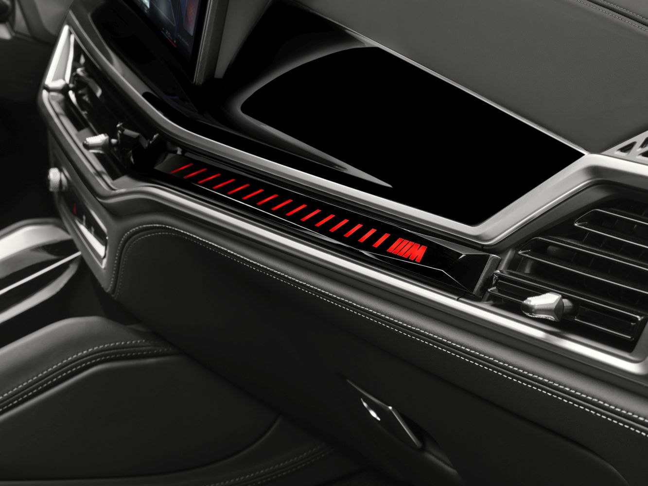 BMW X6 (G06 LCI, facelift 2023) 40i (380 Hp) MHEV xDrive Steptronic